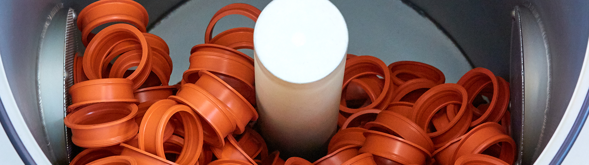 Dry Coatings | FUCHS LUBRICANTS SWEDEN AB