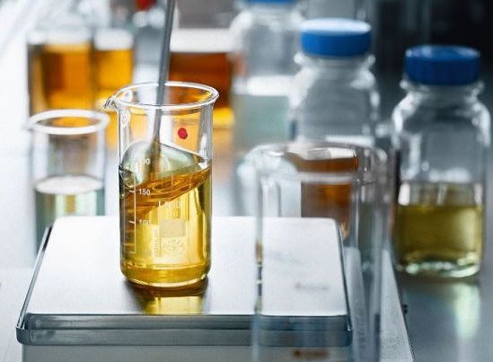 Lubricant Oil Blending – A Science | FUCHS LUBRICANTS SOUTH AFRICA